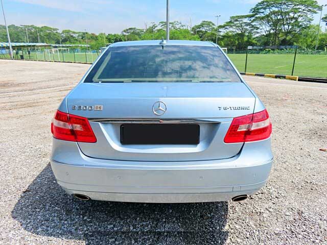 2011 MERCEDES-BENZ E-CLASS E 300 – carforwarder